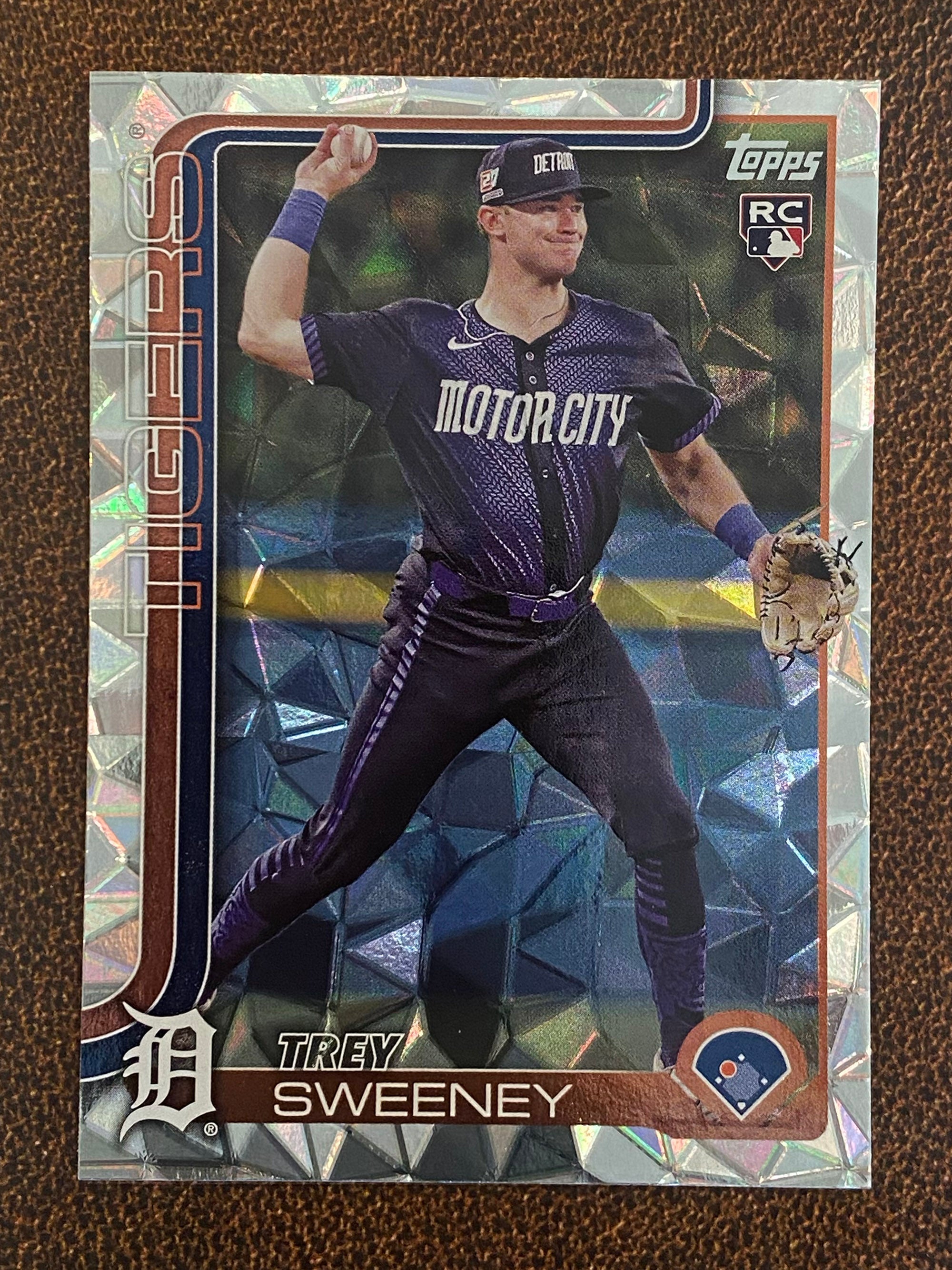 Trey Sweeney - 2025 Topps Series 1 - Diamante - Tigers – Western NY ...